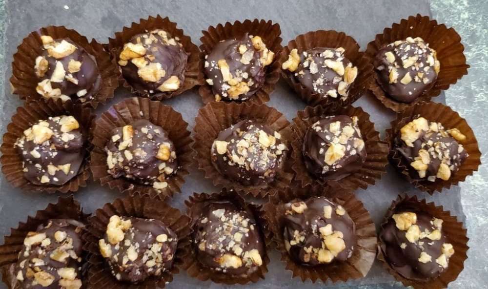 Канфеты. Сало в шоколаде: 140 грн - бизнес и услуги, сырьё/ материалы в ...